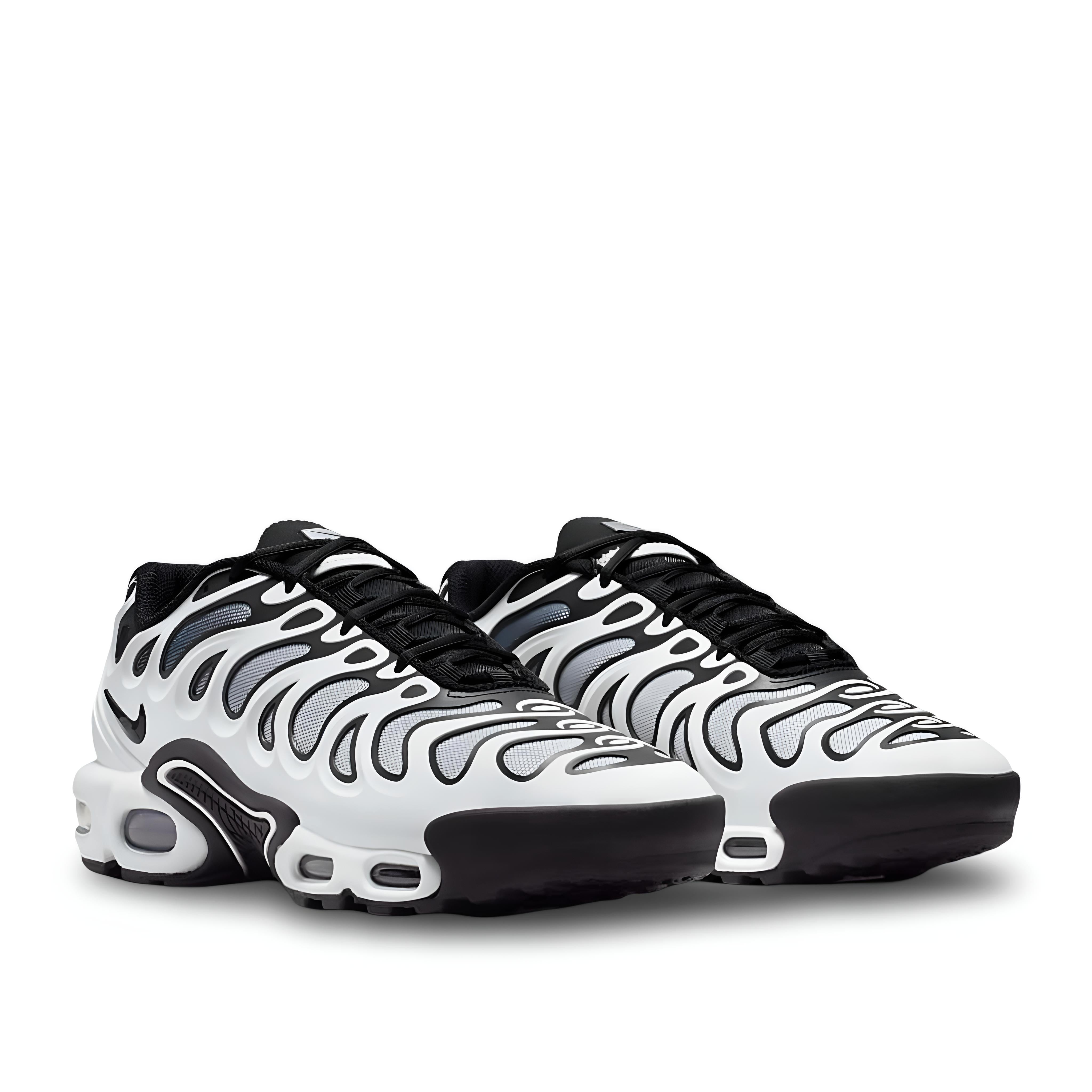 Nike Air Max Plus TN Drift - Panda – Level Shoes