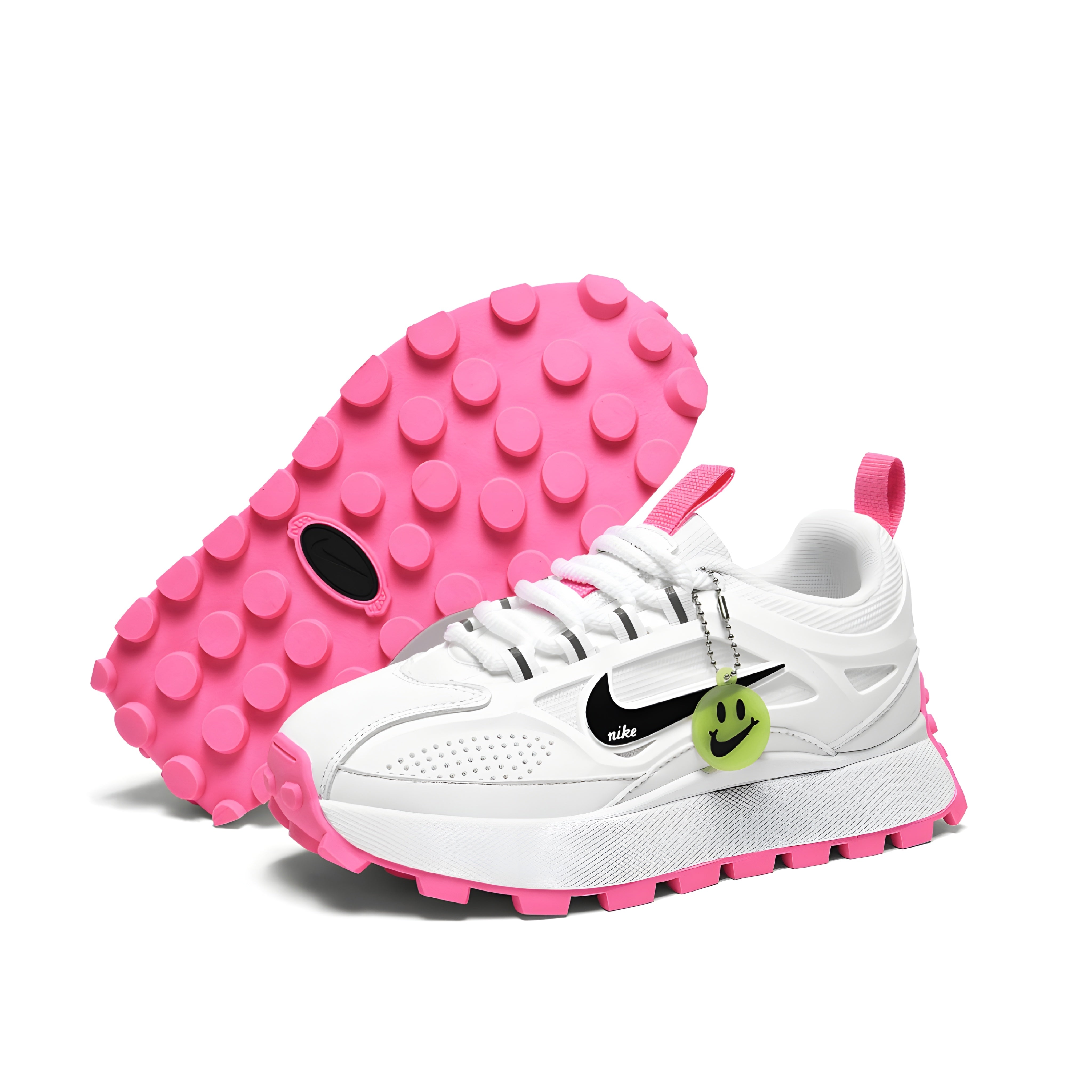NIKE – Level Shoes