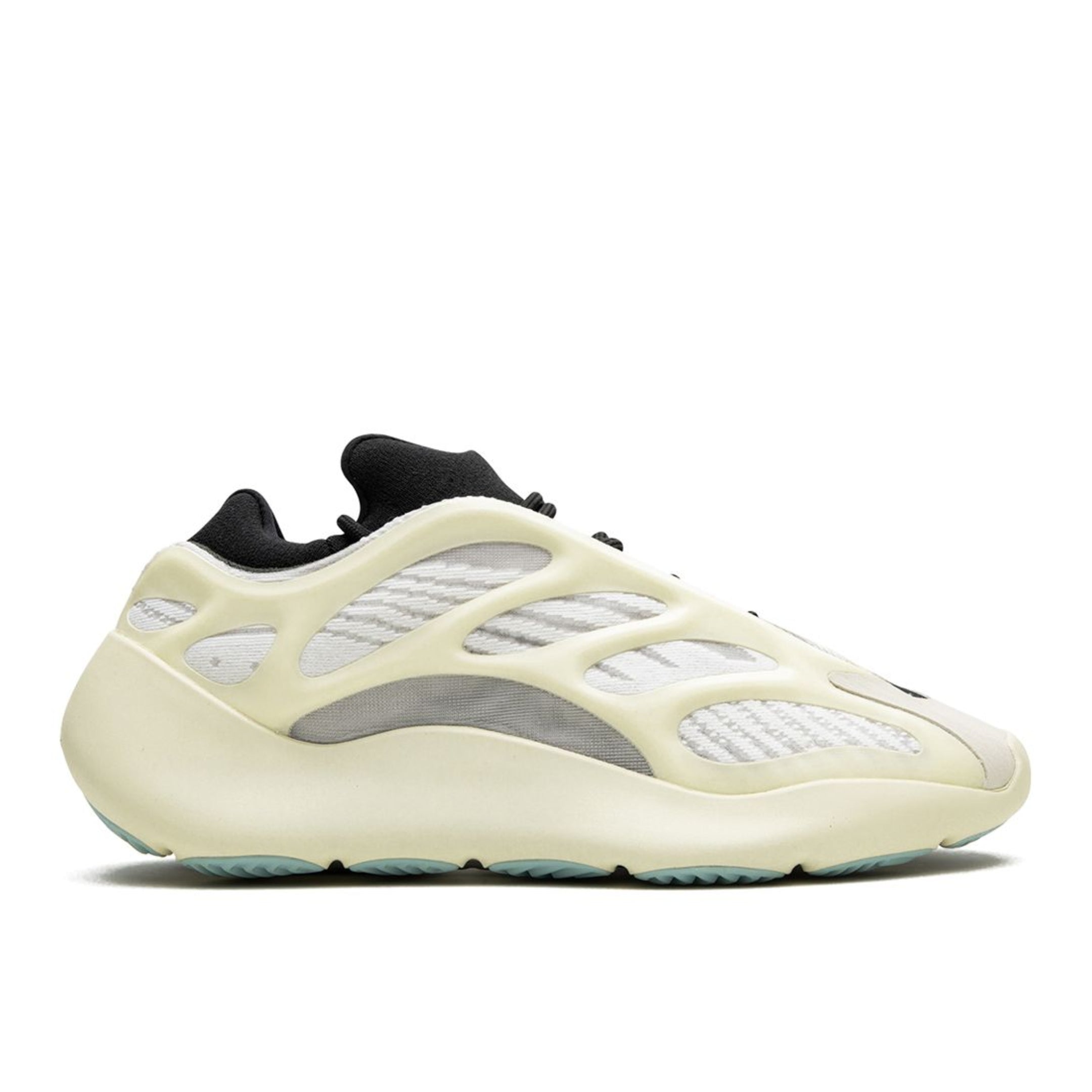 ADIDAS YEEZY – Level Shoes