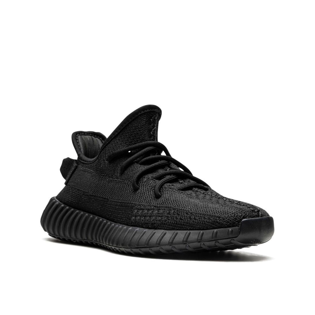 ADIDAS YEEZY – Level Shoes
