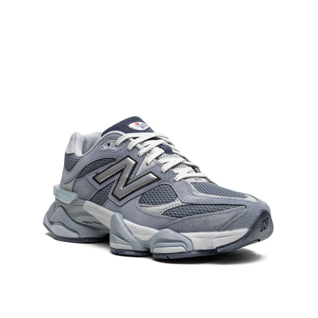 NEW BALANCE – Level Shoes