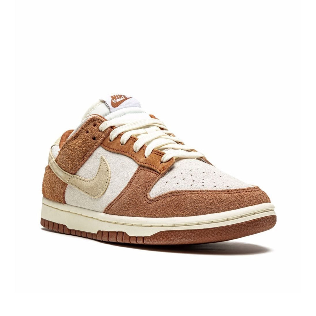 NIKE DUNK LOW – Level Shoes